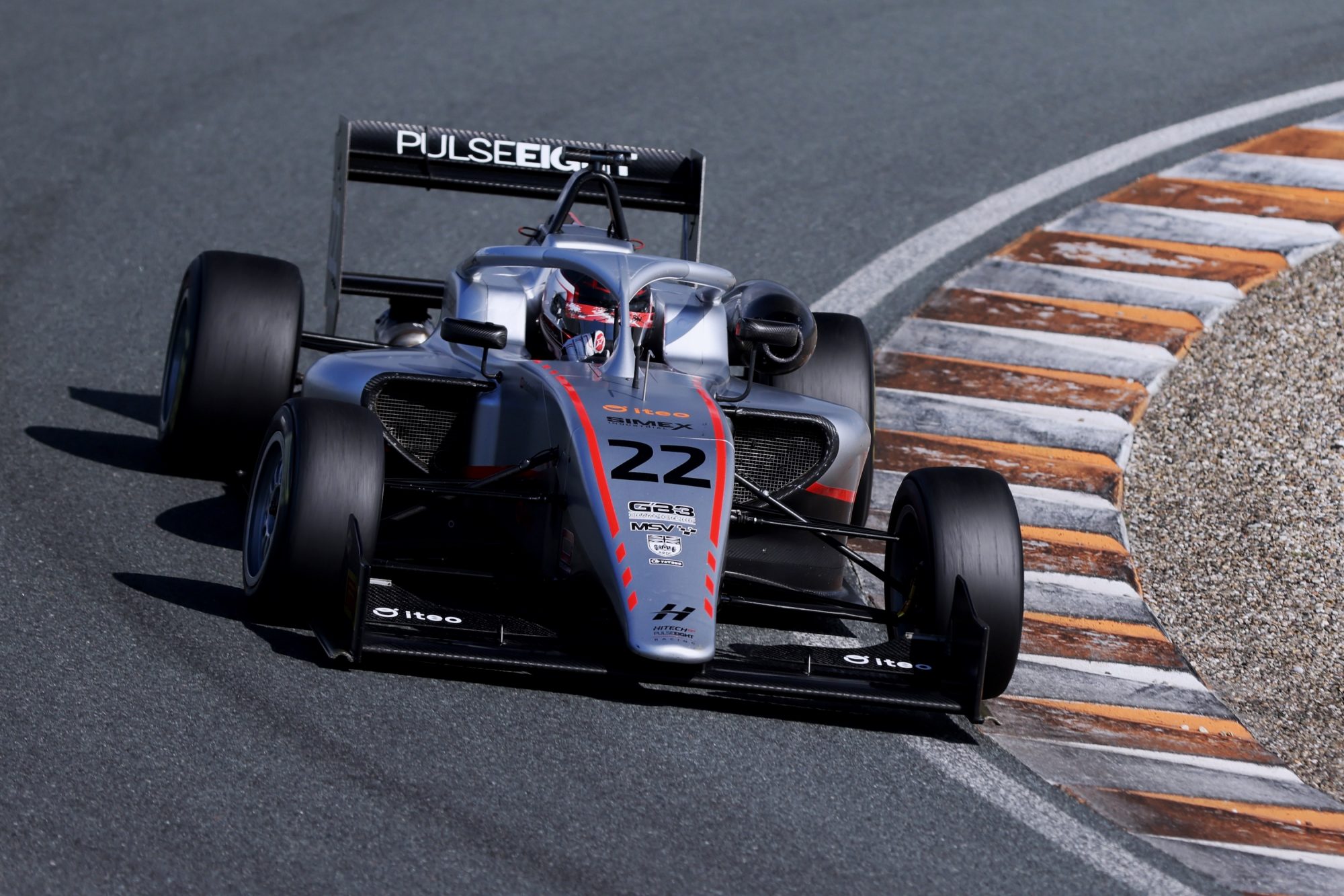 Hitech - GB3 - Hitech