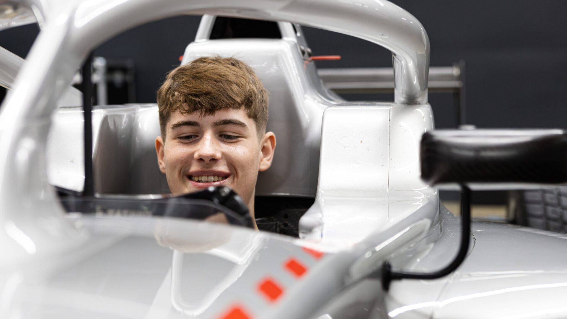 Hitech - British-UAE talent Theo Palmer joins Hitech for British F4 ...